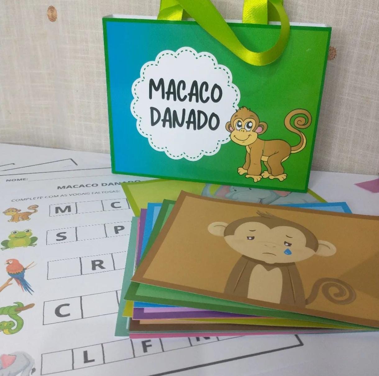 Macaco Danado – Kit Alfa 1 – Pedagoga Aline Guedes